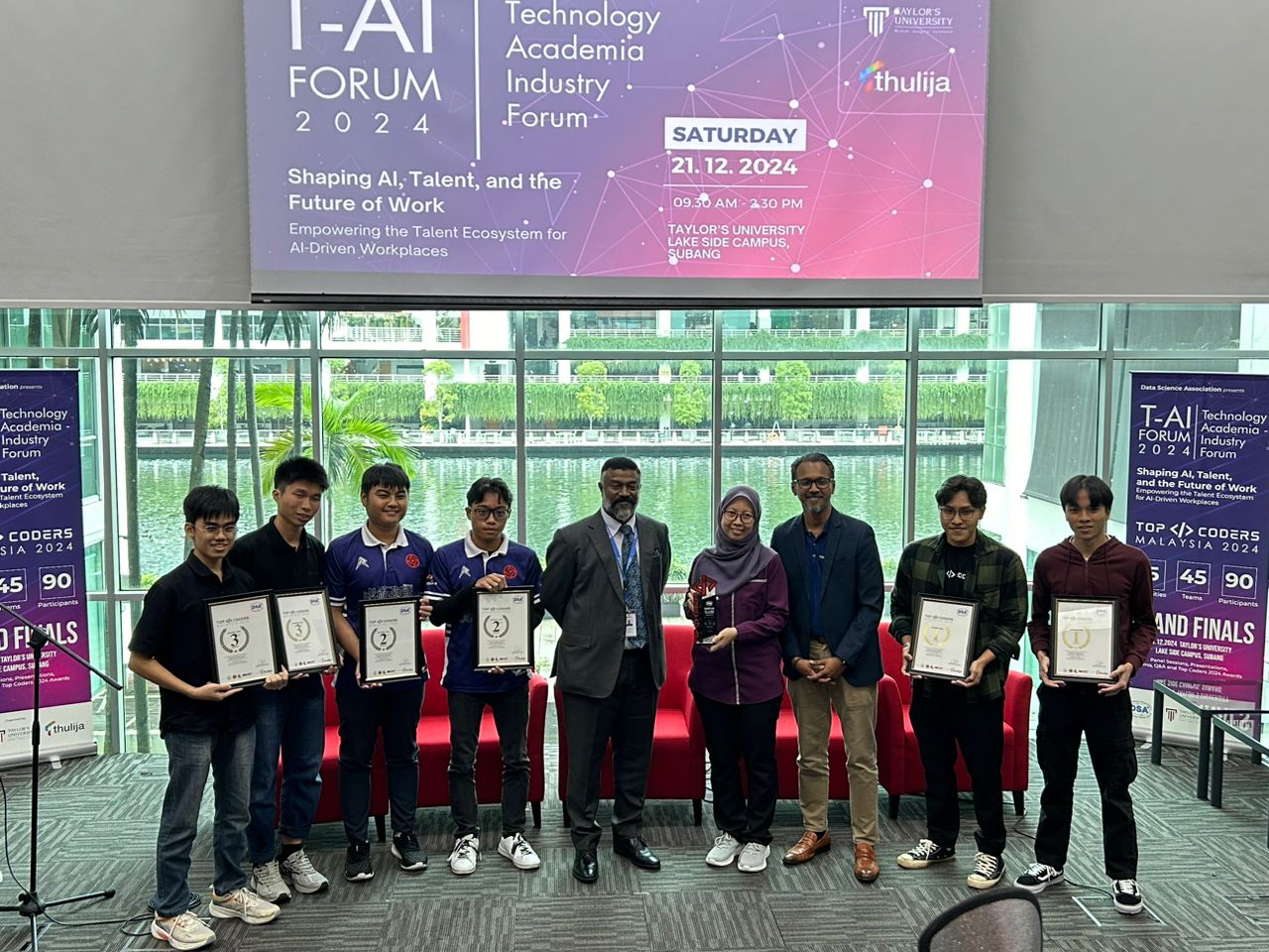 FCSIT UNIMAS Triumphs at National Level in Top Coder Challenge 2024 ...