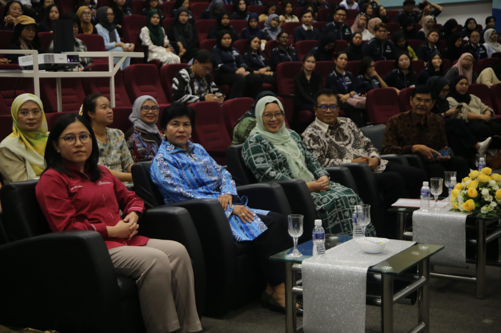 Public Lecture by Professor Dr Dewi Fortuna Anwar: Towards a More ...
