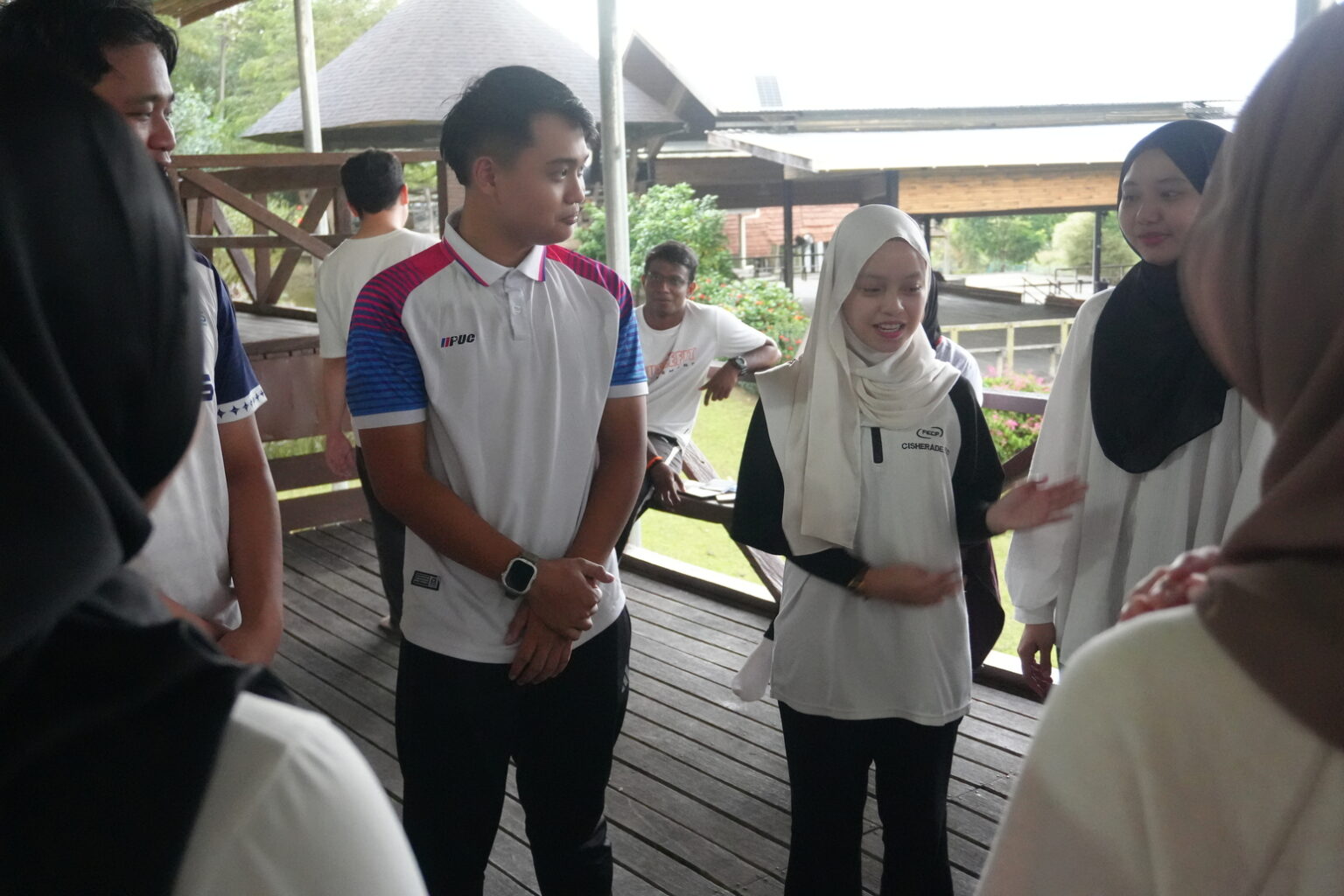 Strengthening Student Leadership and Team Cohesion through Project ...