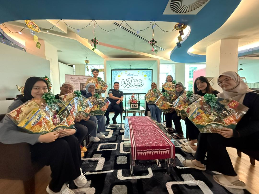 Sharing Blessings and Celebrating Unity at UNIMAS Global – UNIMAS Gazette
